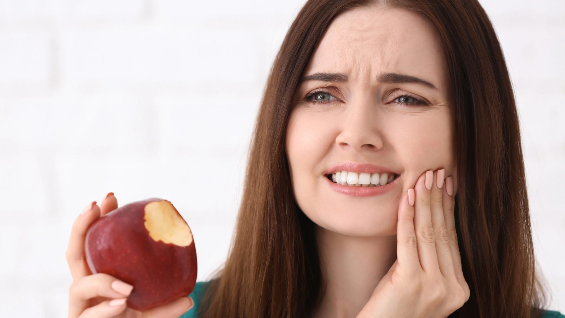 Why Do I Get a Toothache When I Bite Down? Understanding the Causes and ...